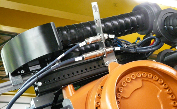 Energy chains for fuel tank production